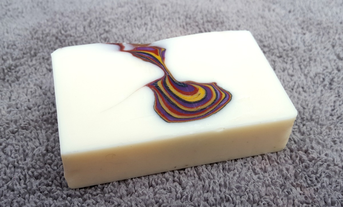 Soap Challenge Club: Teardop Swirl | Definitely Not A Farmer